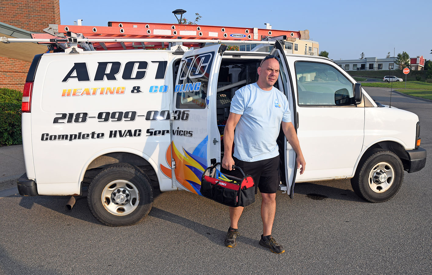 Air Conditioning Installation or Replacement | Arctic Heating & Cooling